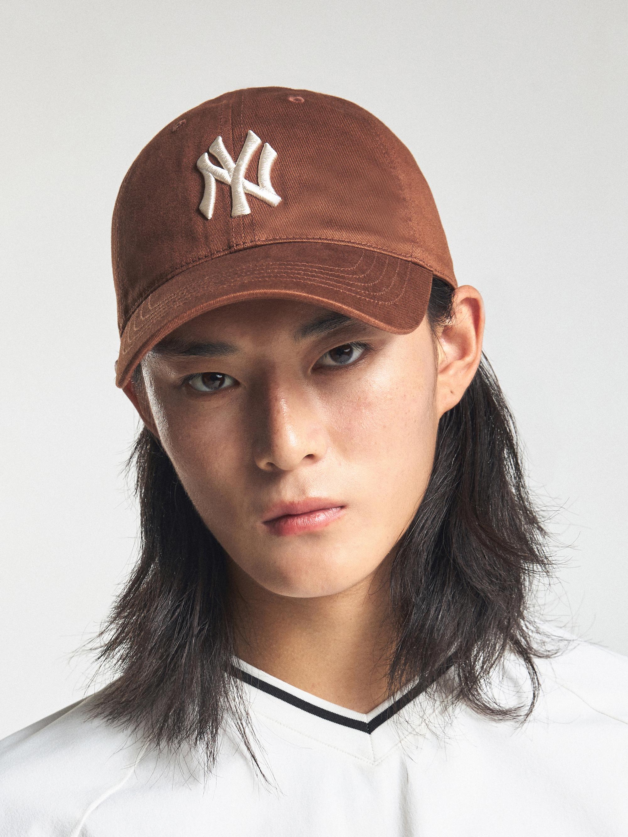 MLB N-COVER 언스트럭쳐 볼캡 뉴욕양키스 (BROWN)